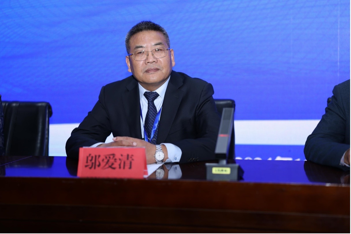 CHINA ROCK 2024 乌鲁木齐中心会场会议在新疆农业大学举行-中国岩石力学与工程学会